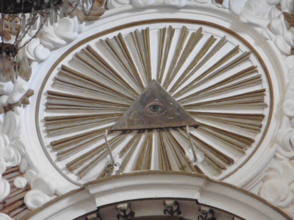Superstition – Eye spy something creepy in Noto, Sicily ...